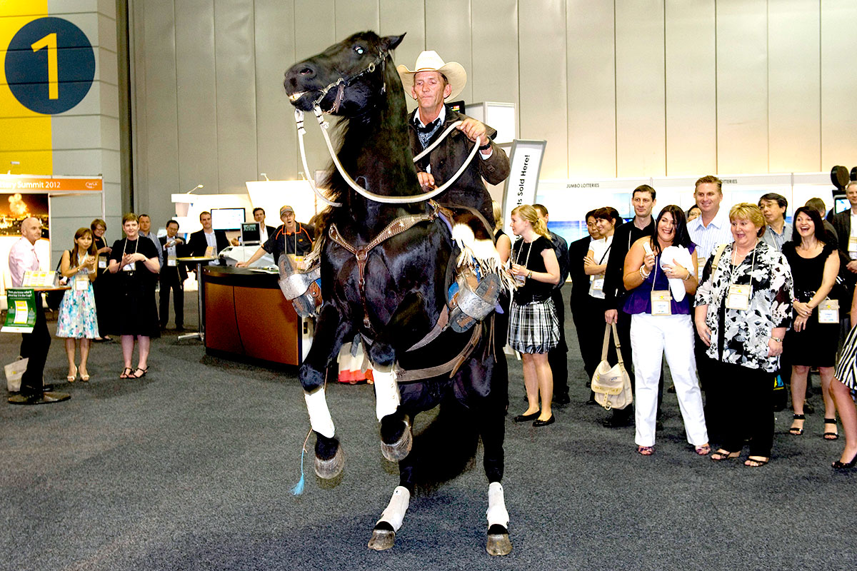 IZIT? Entertainment | Brisbane Entertainment Hire